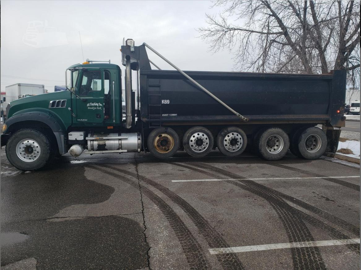 2009 Mack Granite GU713 Dump Truck For Sale