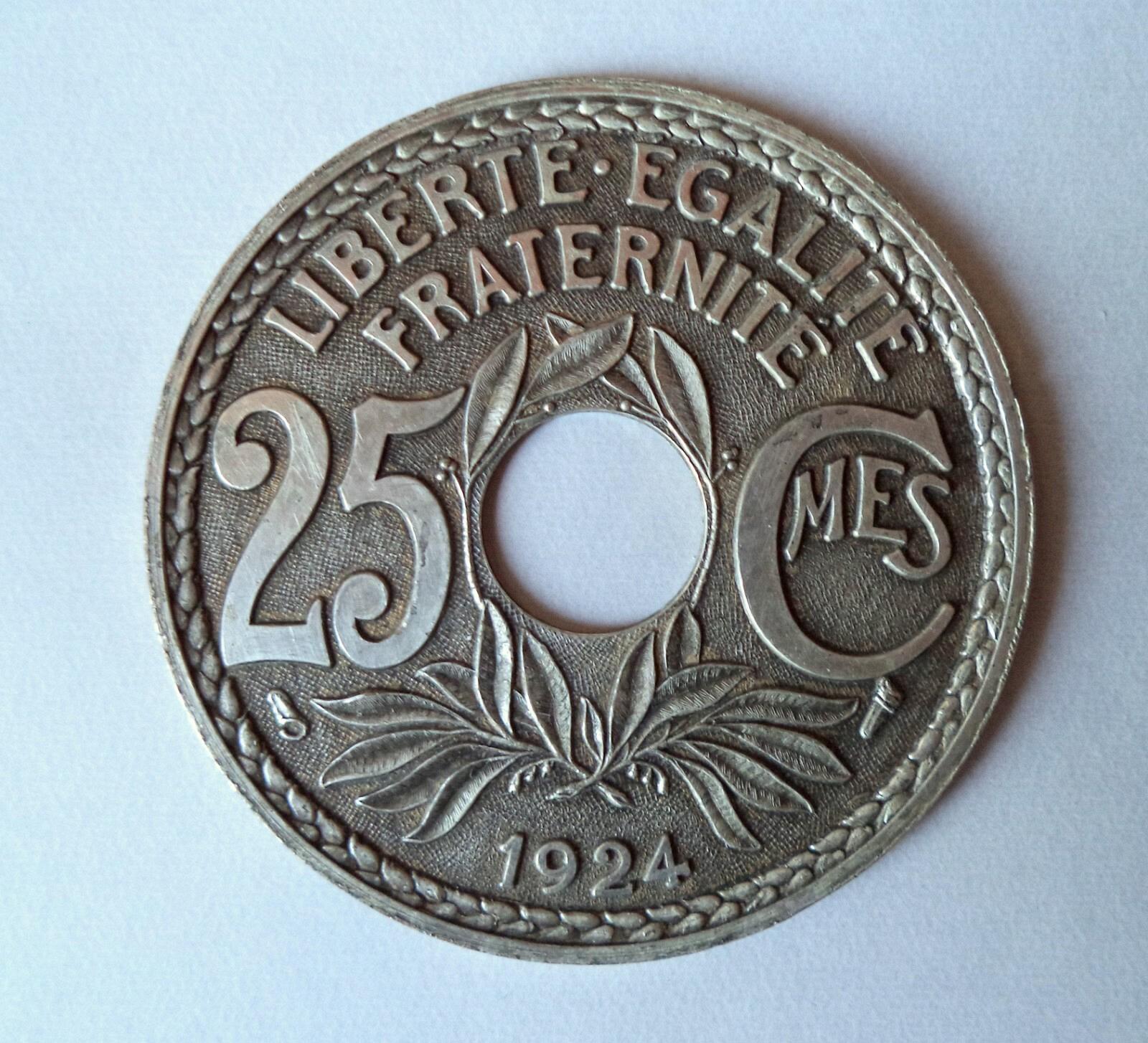 LIBERTE EGALITE FRATERNITE PARIS FRANCE 25 CMES 1924 For Sale