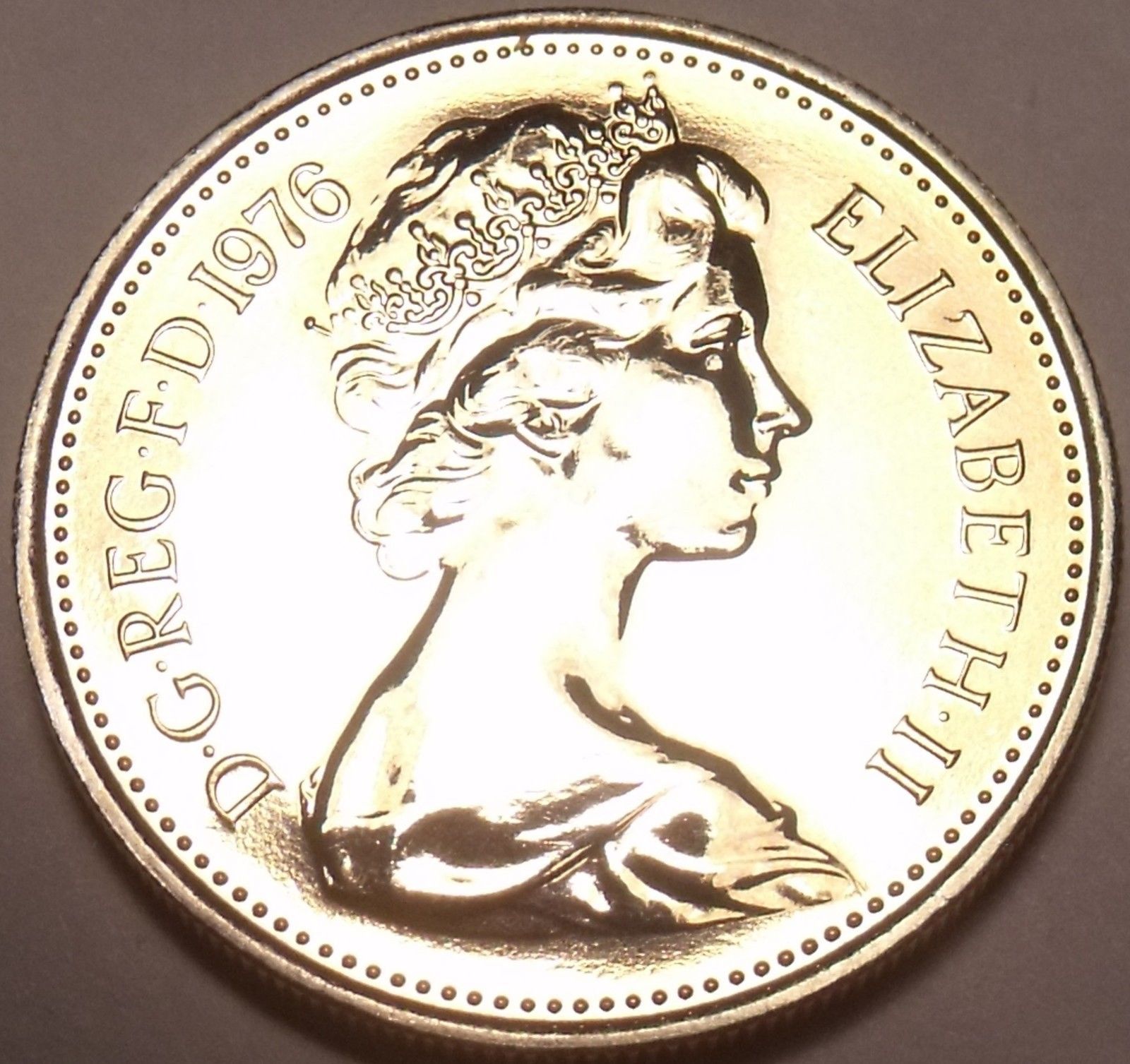 Great Britain 1976 5 New Pence Proof~100,000 Minted~Scarce For Sale